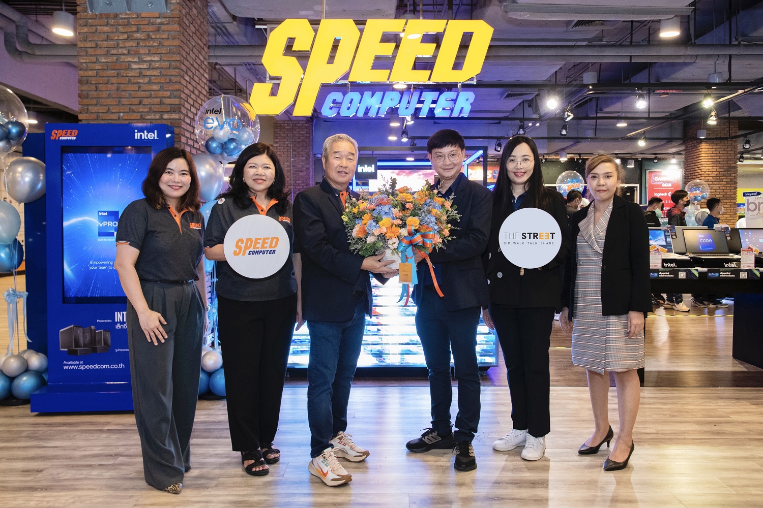 เดอะ สตรีท รัชดา เดินหน้าจับมือคู่ค้า เปิดร้าน "Speed Computer" เอาใจ ...